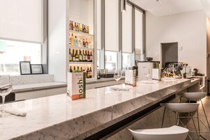 Café da manhã, almoço e jantar