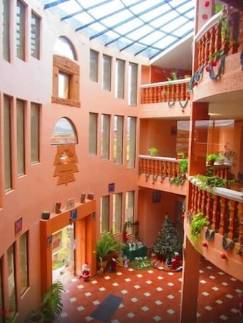 Parte interna. Hotel Akapana