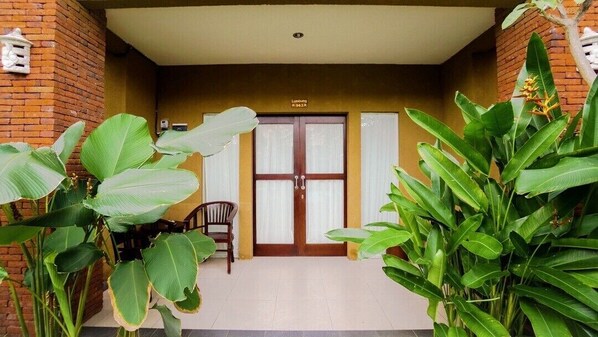 Estúdio, vista para a piscina | Exterior