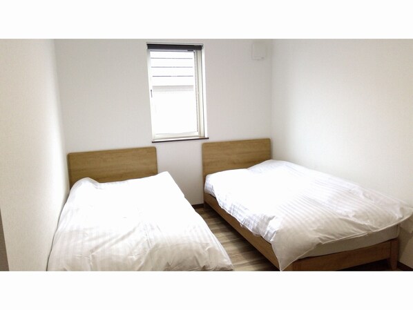 Quarto Twin | Secretária, Wi-fi grátis