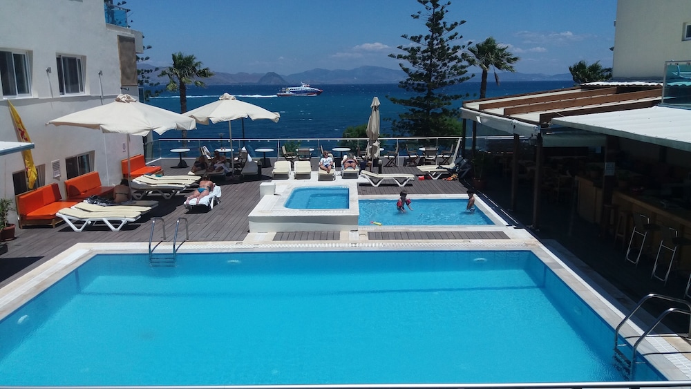 Bristol Sea View Apartments - Kos