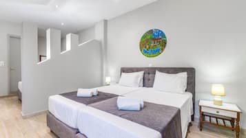 Quarto Familiar | Roupa de alta qualidade, cofre no quarto, quartos insonorizados