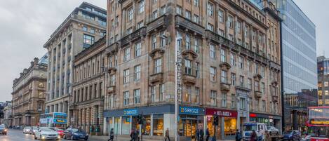 Fachada da propriedade