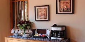 Pequeno-almoço completo diário incluído 