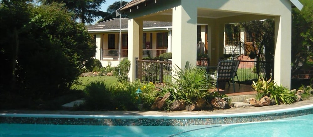 2 Leafed Doors - Sandton
