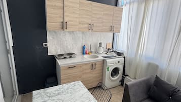 Apartamento Familiar, 1 quarto | Cofre no quarto, Wi-fi grátis