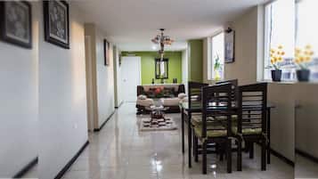 Quarto Duplo Tradicional, não fumadores, Vista para a cidade | Interior