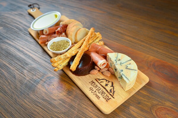 Blue House At Mountainside Wines