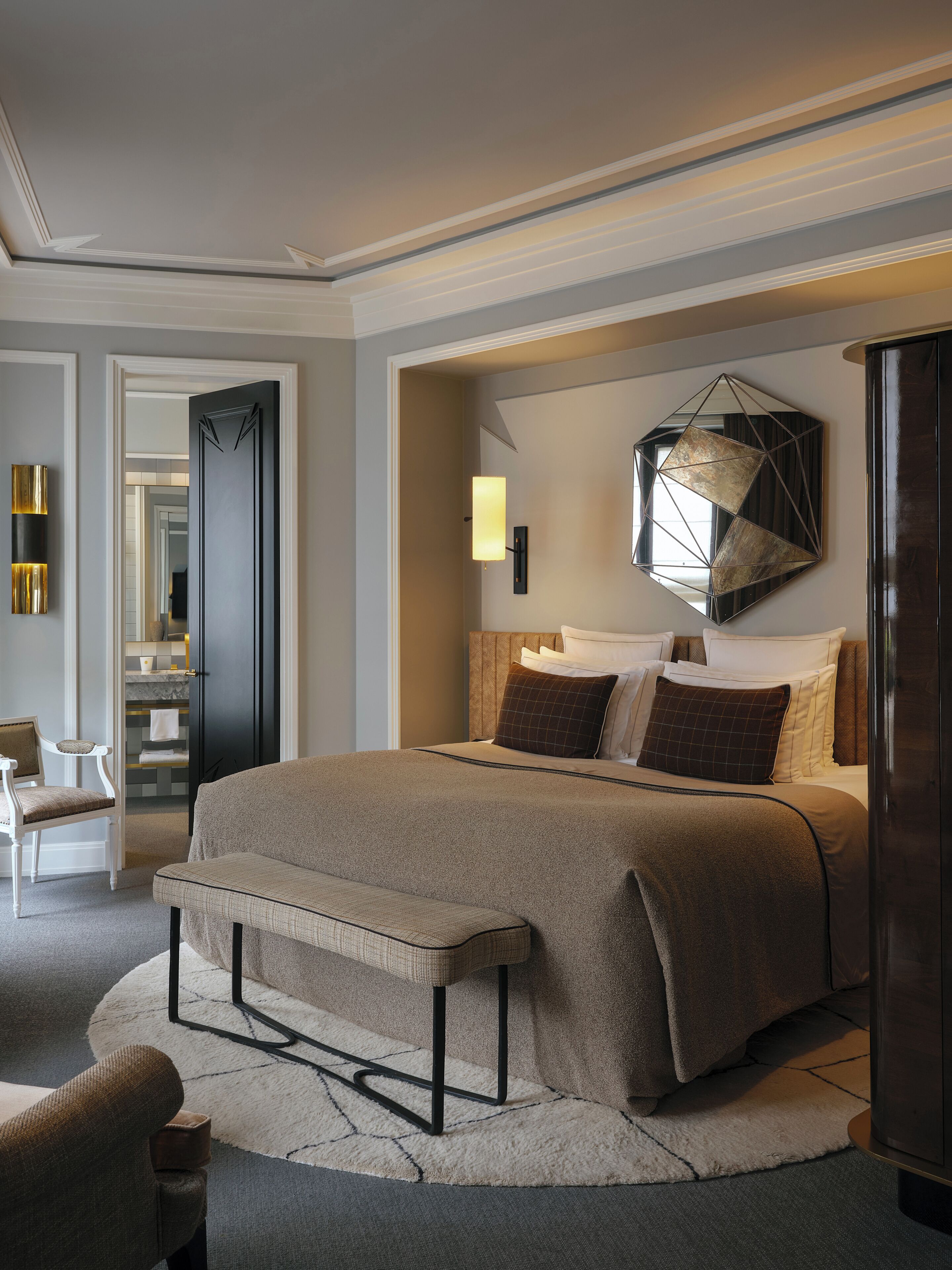 Suite Deluxe | Roupa de alta qualidade, minibar, cofre com capacidade para portátil 