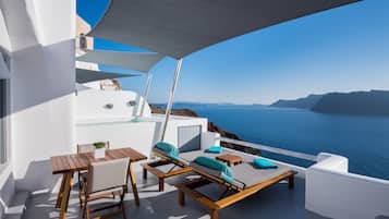 Honeymoon Suite with outdoor heated plunge pool with jets | Vista da sacada