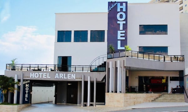 Arlen Hotel - Pouso Alegre