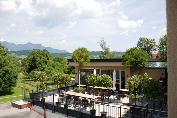 Hotel Restaurant Weinstube - Liechtenstein