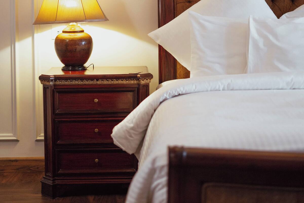 Suite-Estúdio Júnior | Roupa de alta qualidade, camas de colchão pillowtop, minibar