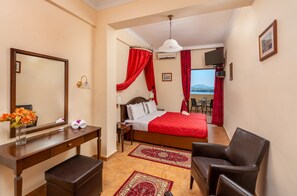 Quarto de Luxo (Panoramic View) | Minibar, cofre no quarto, secretária, Wi-fi grátis 