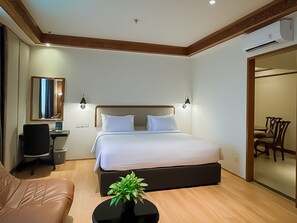 Quarto Duplo Executivo | Cofre no quarto, secretária, cortinas/cortinados opacos, Wi-fi grátis 