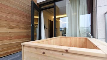 Provence Suite | Banheira de hidromassagem exterior