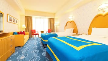 Cofres nos quartos, cortinas blackout, Wi-Fi de cortesia, roupa de cama