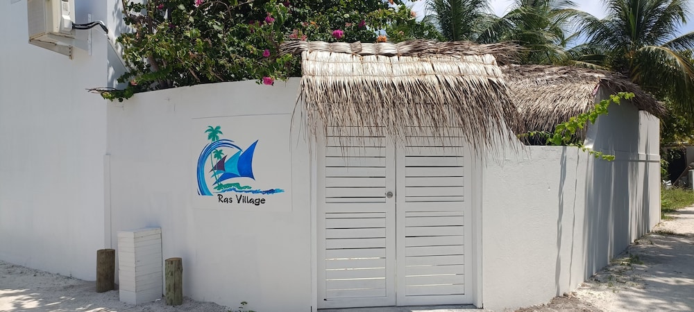 Ras Rana Lodge - Maldives