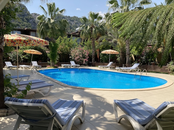 Kutle Hotel - Çıralı