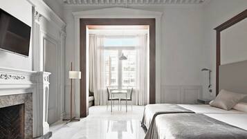 Estúdio família (2 adults and 2 children) | Vista do quarto