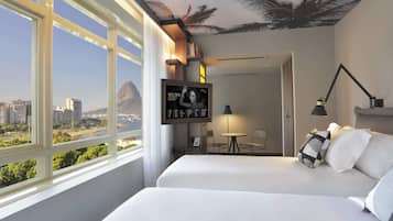 Roupa de alta qualidade, camas de colchão pillowtop, minibar