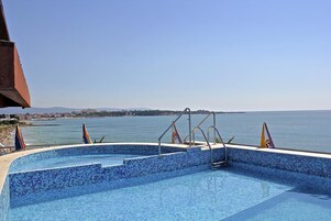 Piscina exterior 