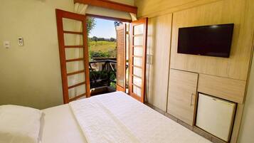 Quarto Standard | Minibar, cofre no quarto, cortinas/cortinados opacos