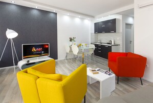 Apartamento, 2 quartos, varanda | Cozinha privada