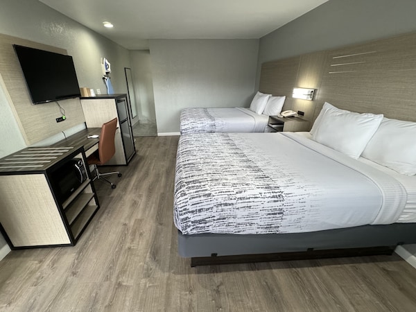 Copper Manor Motel - New Mexico