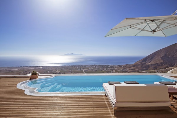 Kamini Santorini Luxury Villas - Santorini