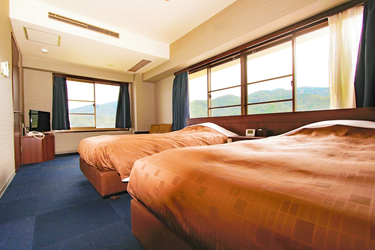 Standard Twin Room(Mountain Side) - Indoor Bath - Non-Smoking | Roupa de cama fornecida 