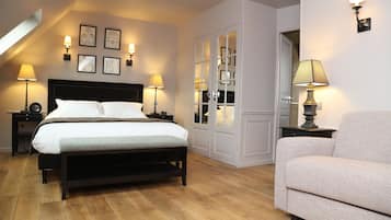 Suite Júnior, varanda (Top Floor) | 1 quarto, roupa de alta qualidade, minibar