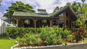 Bangalô conforto, 2 quartos | 2 quartos, roupas de cama premium, edredons de pluma, cofres nos quartos