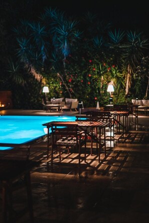 Piscina externa