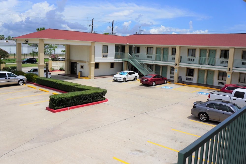 Palace Inn - Antoine - Houston, TX