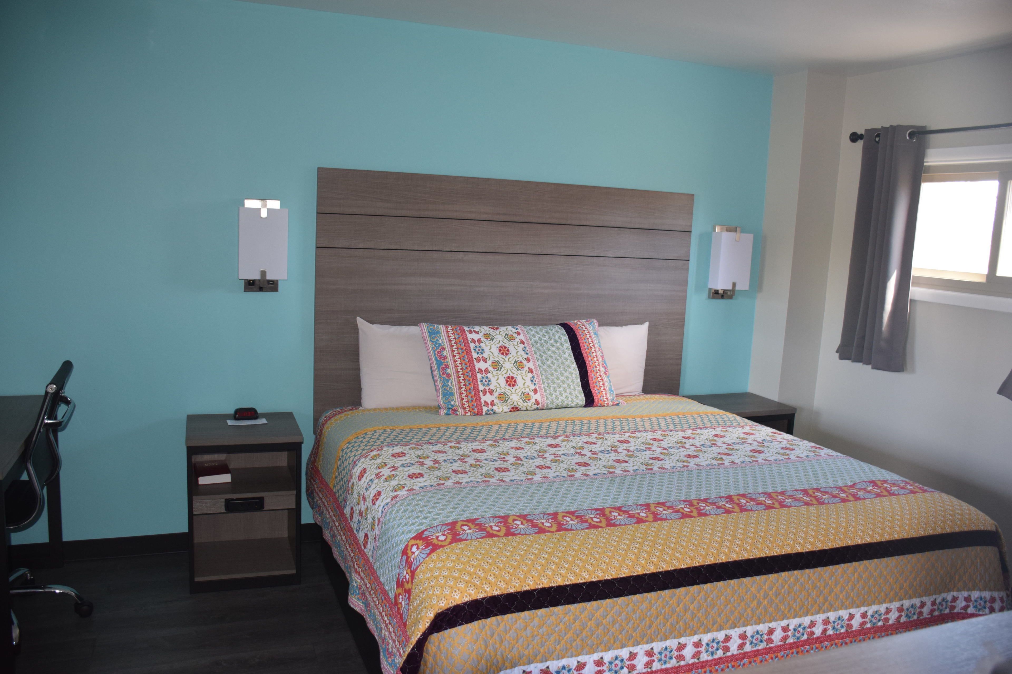 Quarto Standard, 1 cama king-size | Secretária, berços/camas para crianças grátis, Wi-fi grátis 