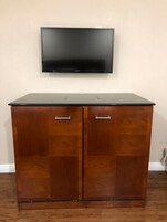 Escrivaninha, Wi-Fi de cortesia, roupa de cama