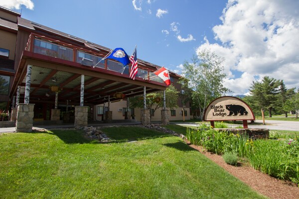 Black Bear Lodge - New Hampshire