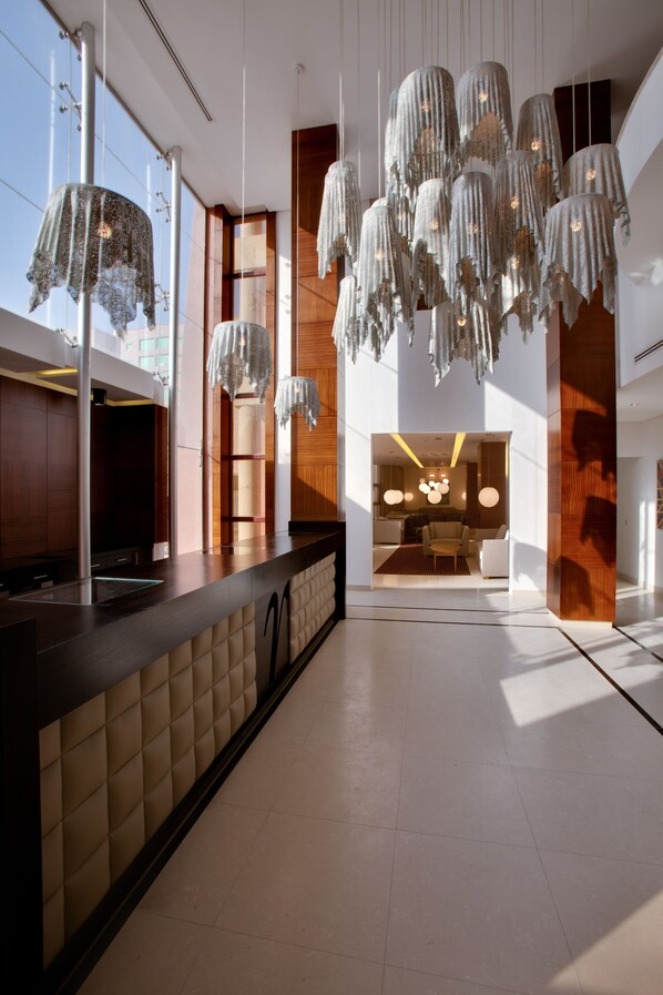 Check-in e check-out automático