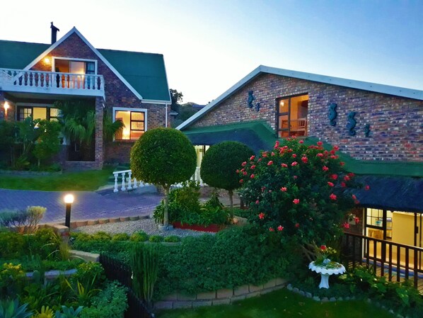 Dúplex Familiar, 4 quartos | Terraço/pátio interior