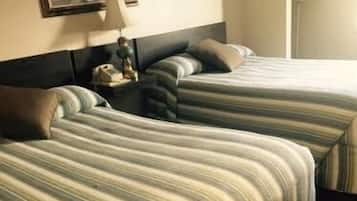 Quarto Duplo Standard, 2 camas de casal | 1 quarto, ferro/tábua de engomar, Wi-fi grátis, roupa de cama fornecida