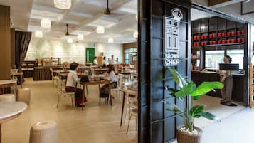 Pequeno-almoço tipo buffet diário mediante uma taxa