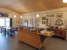 Pequeno-almoço continental diário (3500 ISK por pessoa) 