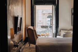 Suite Deluxe - Vista Praça | Roupa de alta qualidade, cofre no quarto, com decoração personalizada