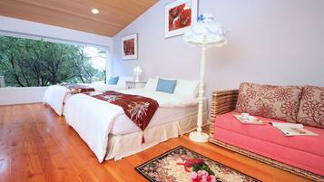 Loft Comfort, 2 camas de casal | Secretária, quartos insonorizados, Wi-fi grátis