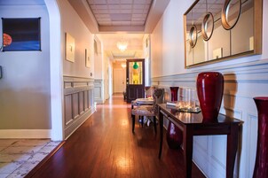 Tratamentos corporais, massagens de pedras quentes