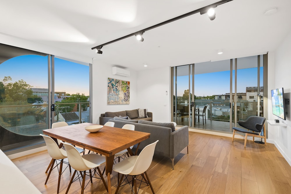 District Fitzroy - Bayside City