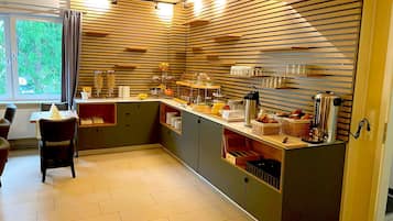 Buffet de pequeno-almoço