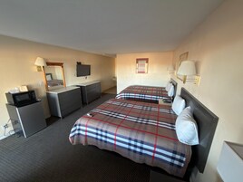 Quarto casal | Escrivaninha, ferros/tábuas de passar roupa, Wi-Fi de cortesia