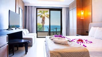 Suíte estúdio superluxo, vista para o mar | Cofres nos quartos, roupa de cama